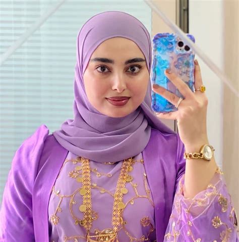 خانمي گوڵ Khanmi Gwll