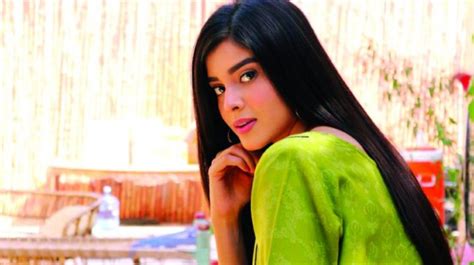 Zainab Shabbir Is A Vision In Dazzling Sea Green Attire Pictures Lens