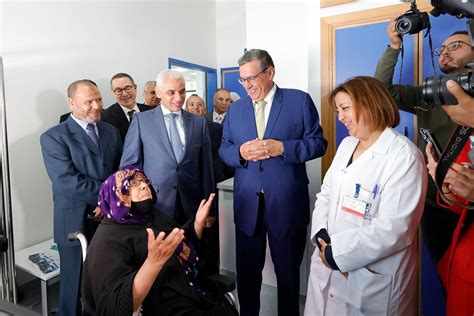 شاهد أخنوش يزف هدية الحكومة للموظفين بمناسبة العيد لكبير Le12ma