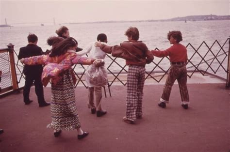 Everyday Life On Staten Island In The 1970s Through Stunning Nostalgic