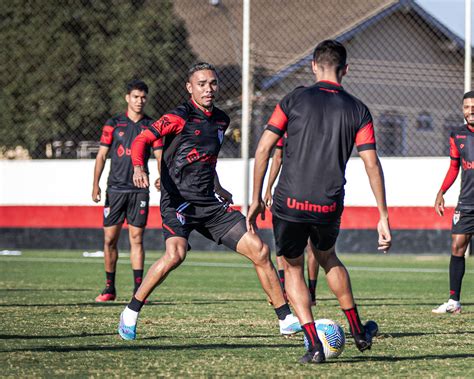 Atlético GO x Brusque veja informações e onde assistir ao confronto