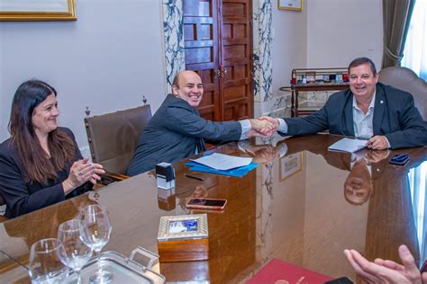 La municipalidad firmó un convenio con la FICH UNL para realizar un