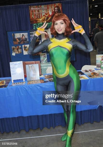 Amanda Lynne Shafer Photos And Premium High Res Pictures Getty Images