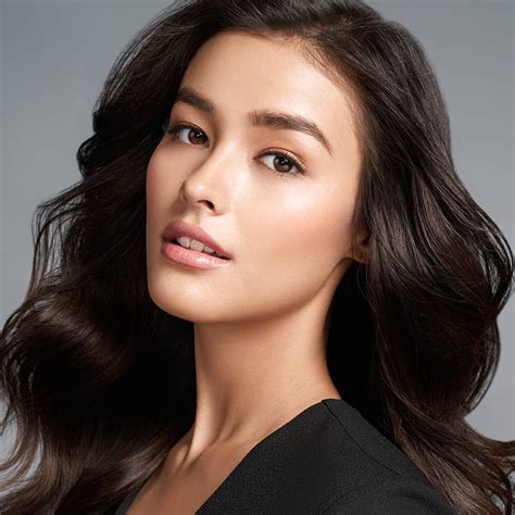 Pin By Howard Ahhon On ビューティフル Filipina Beauty Liza Soberano Beauty