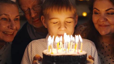 Frasi Di Buon Compleanno Per Nipote Gli Auguri Più Belli