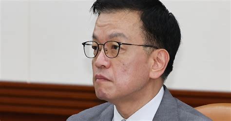 경제관계장관회의 참석한 최상목 부총리