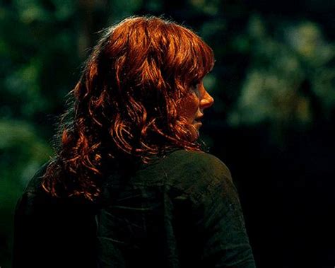 Bryce Dallas Howard As Claire Dearing In Jurassic Bryce Dallas