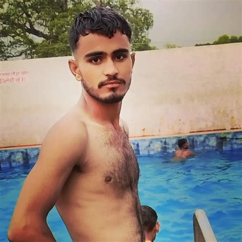 ब्राह्मण अनुज शर्मा Anuj Pandit Up 81 On Threads