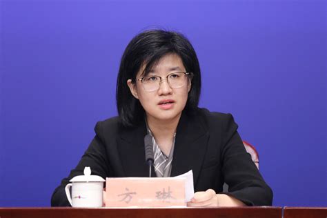 发布人：深圳市科技创新委员会副主任 方琳 图片资料