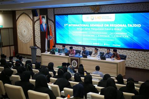 Rektor Uad Lantik 40 Kaprodi Di Lingkungan Universitas Ahmad Dahlan