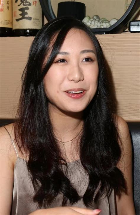 暧昧！知名星二代与tvb小生进军kol界，二人更获女方母亲有意撮合