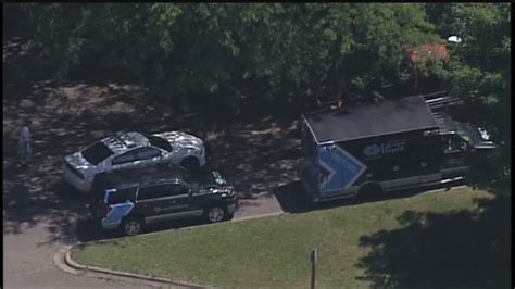 Man Drowns After Canoe Capsizes Near Lake Elmo