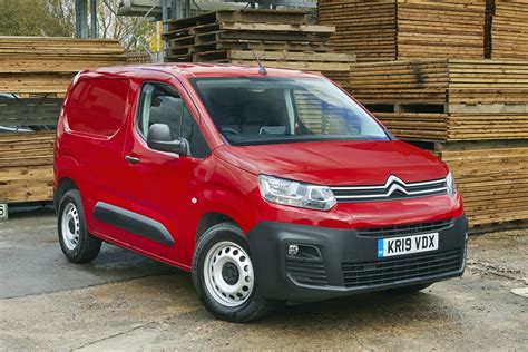 Best Small Vans For Payload 2023