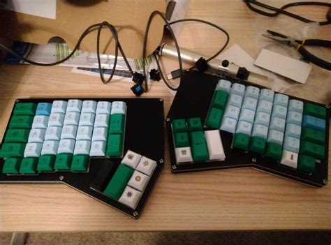 Recent Keyboards The Model M Slice Mk And Royal Kludge 84