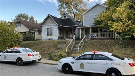 Impd Investigating After Man Found Dead In Car On Near Northwest Side