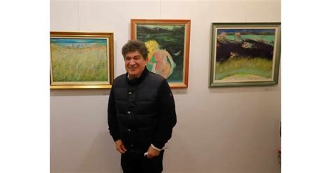 Греди Асса представя 24 живописни платна в новата си изложба Край езерото