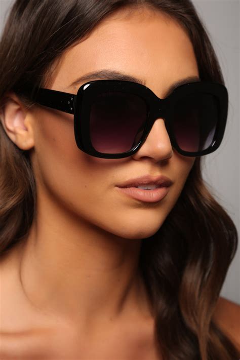Dazed And Confused Sunglasses Black Fashion Nova Sunglasses