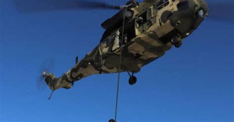 육군 15사단 수색대대 혹한에도 로프 하강 훈련 필승 다짐