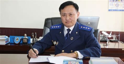 Ерөнхий прокурор дөрвөн гишүүнийг түдгэлзүүлэх саналаа дахин оруулах уу · Dorgio Mn