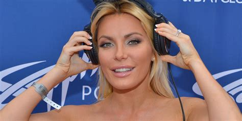 In The Dj Booth Scrolller