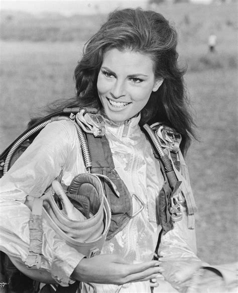 The Young And Beautiful Raquel Welch A Look At Her Early Life And Career