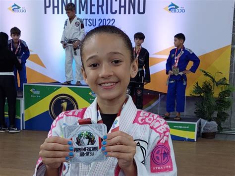 Lutadora Cabo Friense De Dez Anos Ganha Medalha De Prata No Pan