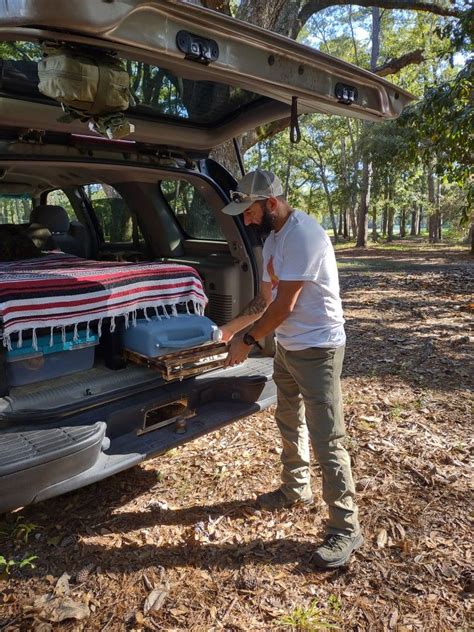 Pin Af Dana Jeffcoat På 2002 Chevy Tahoe Camper Conversion