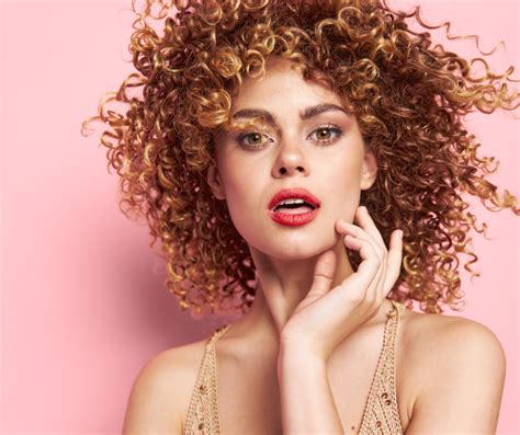 Capelli Ricci I Segreti Per Averli Perfetti J Style Parrucchieri