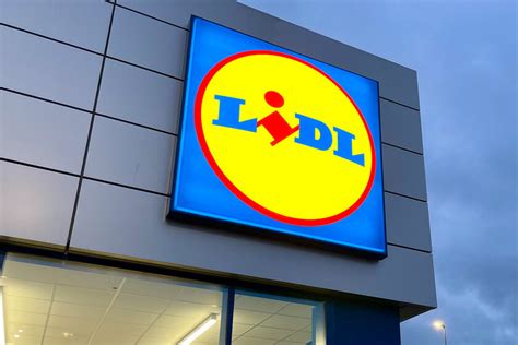 Lidl arrasa con la solución para guardar las mantas de sofá que además