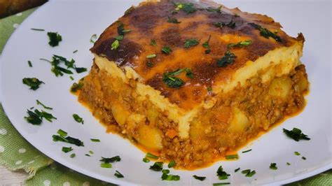 Мусака с пухкава заливка с прясно мляко Bulgarian Moussaka Recipe With Topping Мусака с