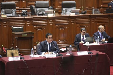 Comisión De Fiscalización Citará Bajo Apercibimiento A Martín Vizcarra