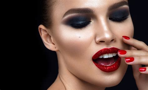 Trucco Smokey Eyes Nero Tutti I Segreti E Come Si Fa