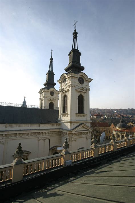 Црква Светих апостола Петра и Павла Неменикуће НОВА ГОДИНА Стари је обичај да се на Нову