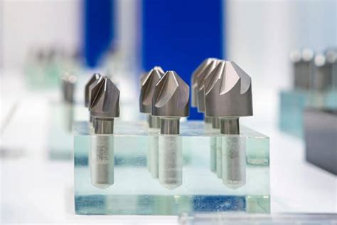 Filetes Y Chaflanes Vs Coste Mecanizado CNC Xometry Europe