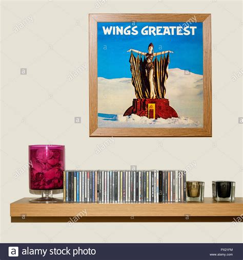 Paul Mccartney Wings High Resolution Stock Photography And Images Alamy