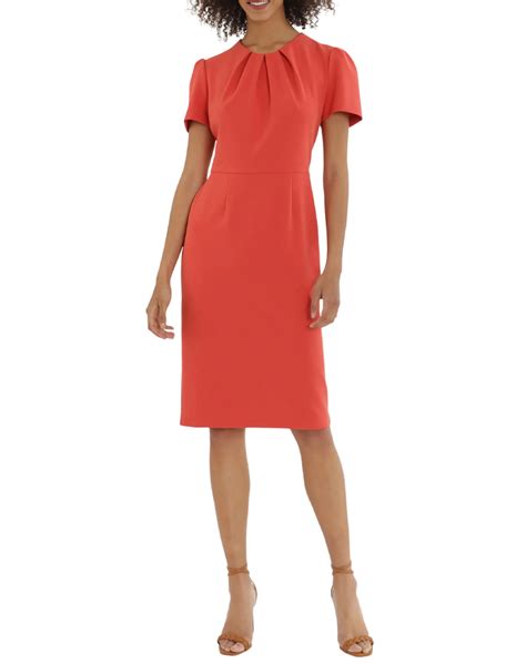 The 15 Best Dresses For Big Boobs 2022 Purewow