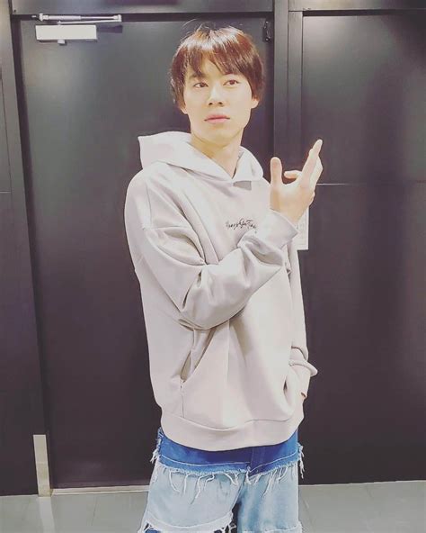 戸塚純貴さんのインスタグラム写真 戸塚純貴instagram「⁡ 銀河鉄道にご乗車誠にありがとうございました。 スタッフです。 本日を