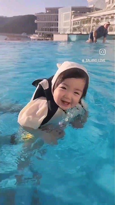 구명조끼 입고 첫 헤엄치기 ㅋㅋㅋㅋ First Swim Wearing A Life Jacket Youtube