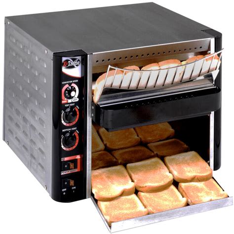 APW Wyott XTRM 3 13 Wide Belt Conveyor Toaster With 1 1 2 Opening 230V
