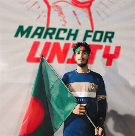 Youth রাতের বেলা দেড় লক্ষ গোলাবারুদ খরচ হয়েছে শাপলা গ ণ হ ৩্যা ঘটাতে আর প্রথম আলো পত্রিকা