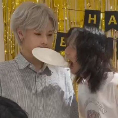 Jungsu And Jooyeon XH Xdinary Heroes Heroe Humor De Novio Memes