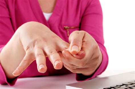 Jari Tangan Kesemutan Gejala Penyakit Apa Homecare24