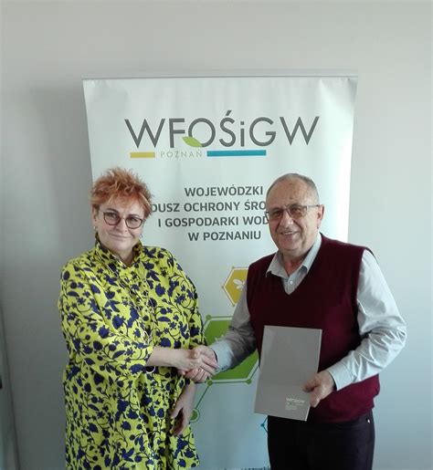 Podpisanie umowy o dofinansowanie dla jednostki OSP Pruszków WFOŚiGW Poznań