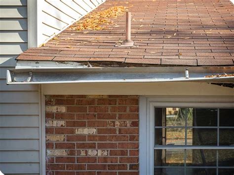 Loose Gutters Common Signs And Possible Causes