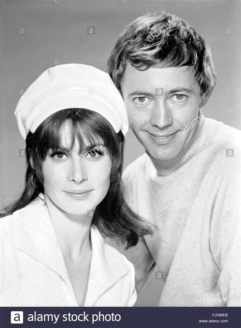 Stephanie Powers And Noel Harrison The Girl From Uncle 1966 Stock
