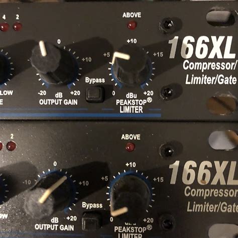 One Dbx 166xl Black Peak Stop Limiter Compressor Dual Channel Reverb