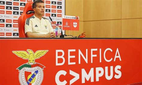 Benfica B Antevisão Luís Castro Covilhã Liga 2 Sl Benfica