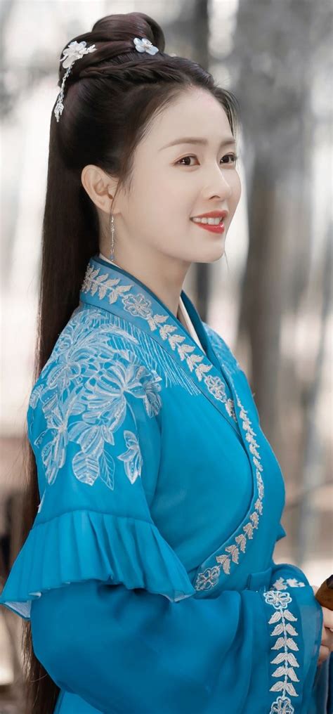 China에 있는 Carla Florin님의 핀 모델 배우 중국