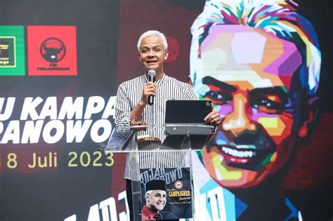 Baliho Di Muara Teweh Dicopot Ganjar Pranowo Merespons Begini FAJAR