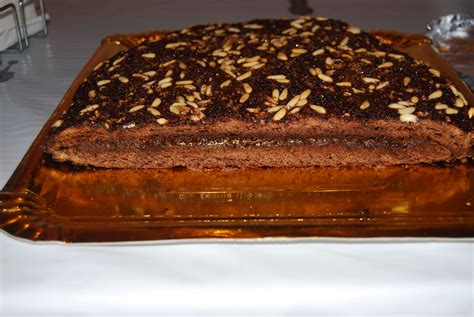 Los Postres De Asaminica Coca De Chocolate Rellena De Trufa Cocida